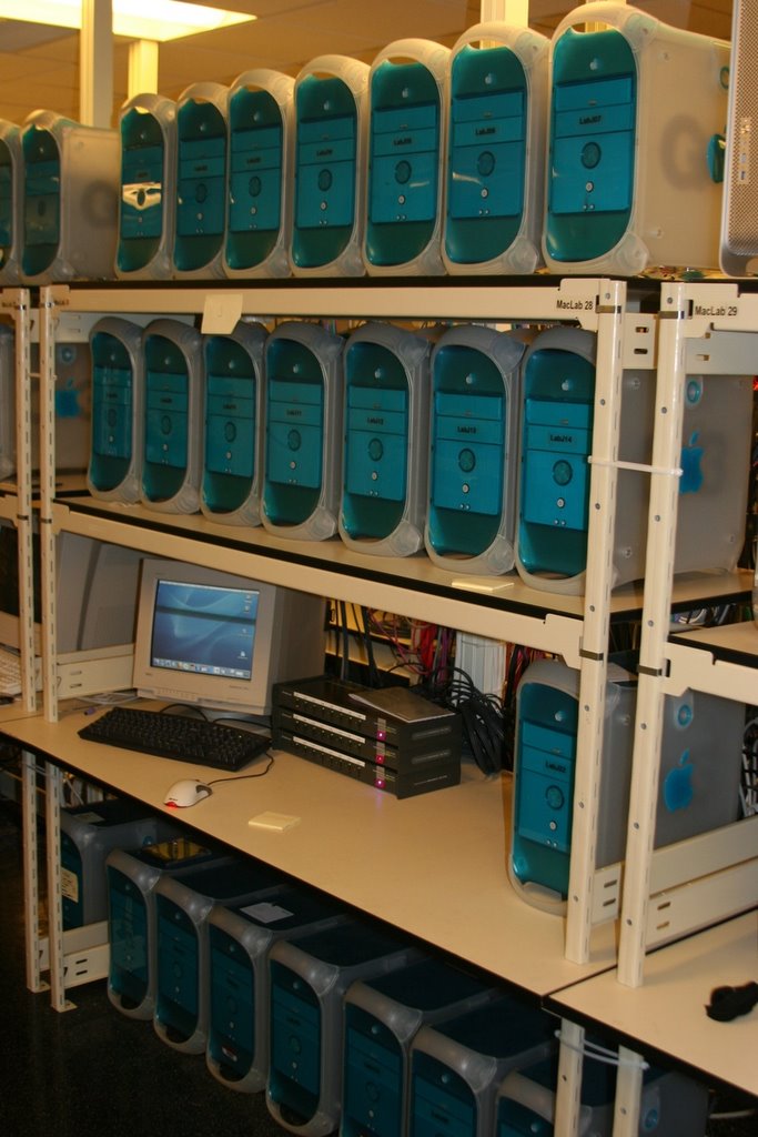 Virtuele rondleiding door Microsofts Mac Lab - IT Pro - Nieuws - Tweakers