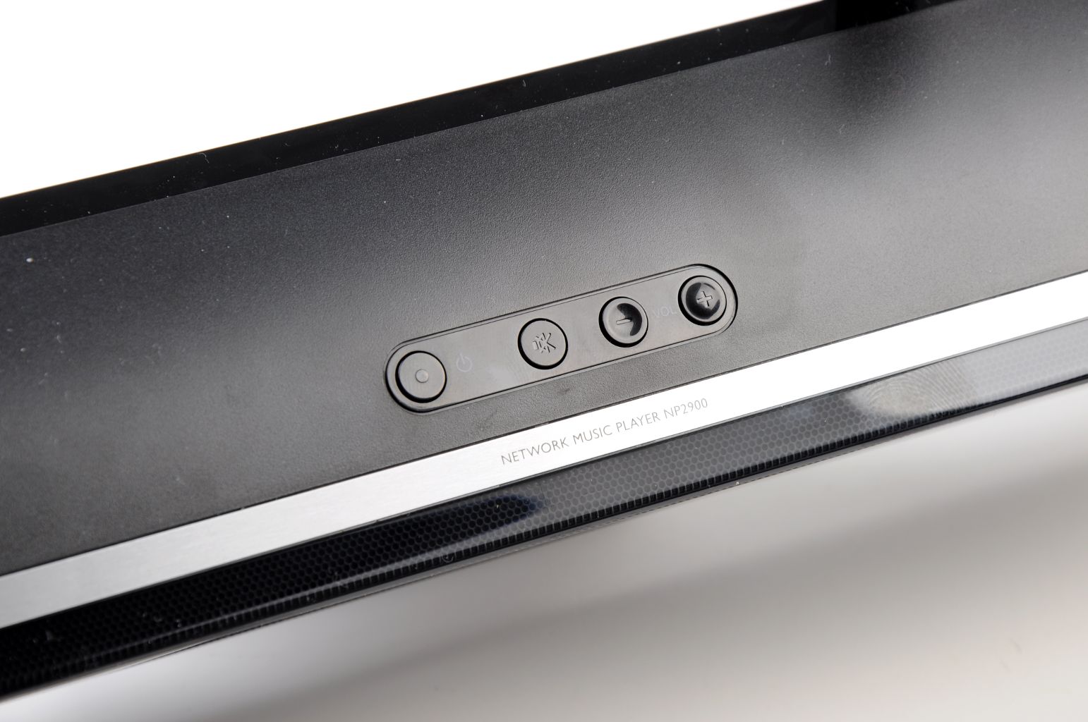 Philips NP2900 Streamium network music player - Hands-on - Tweakers