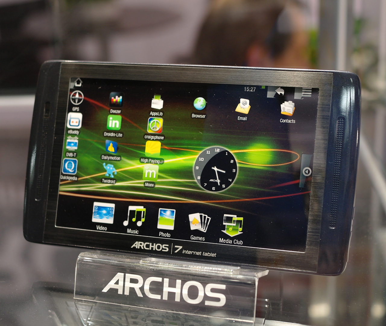 Android 2.2 is beschikbaar voor Archos 70/101-internet-tablets - Tweakers