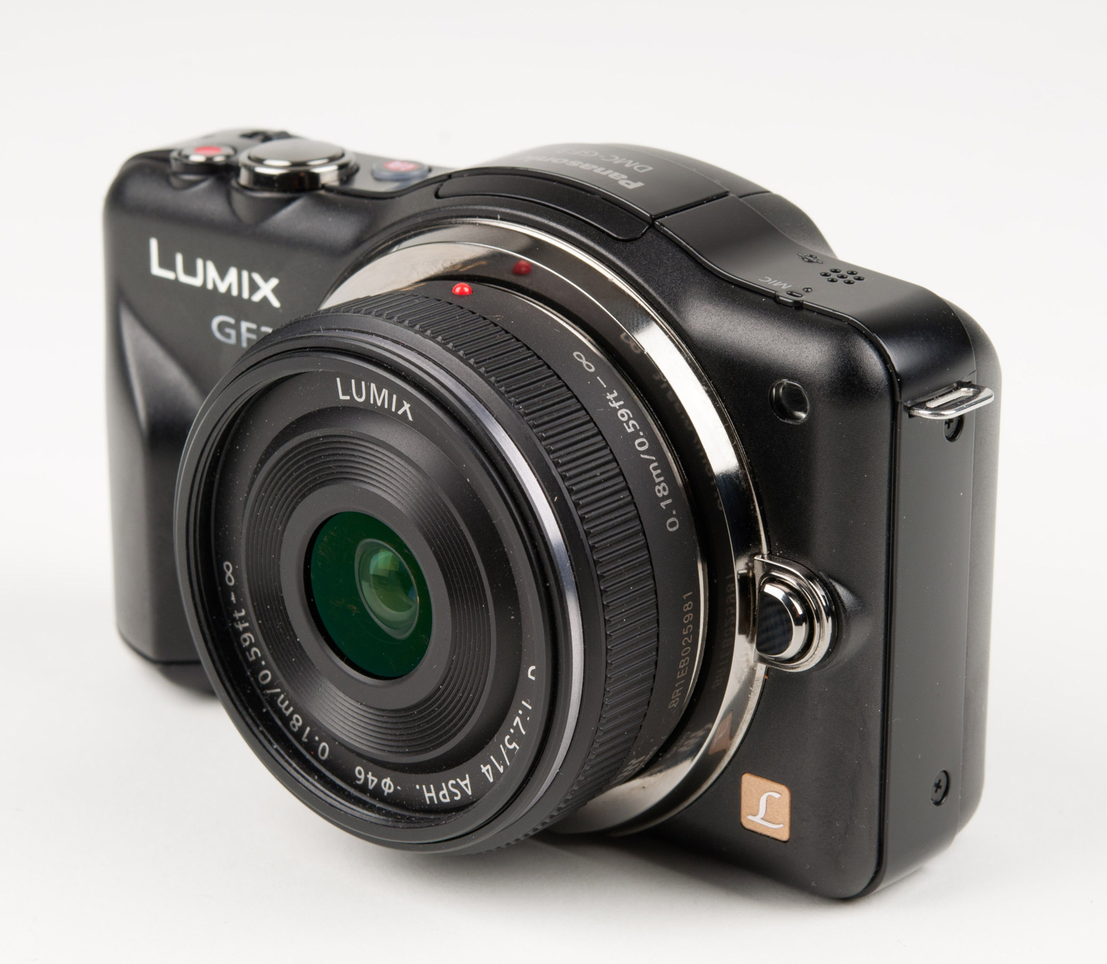 Vier compacte systeemcamera's getest - Round-up - Tweakers