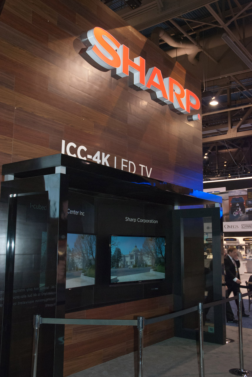 Sharp maakt richtprijzen 60"-, 70"- en 80"-lcd-tv's bekend - Tweakers