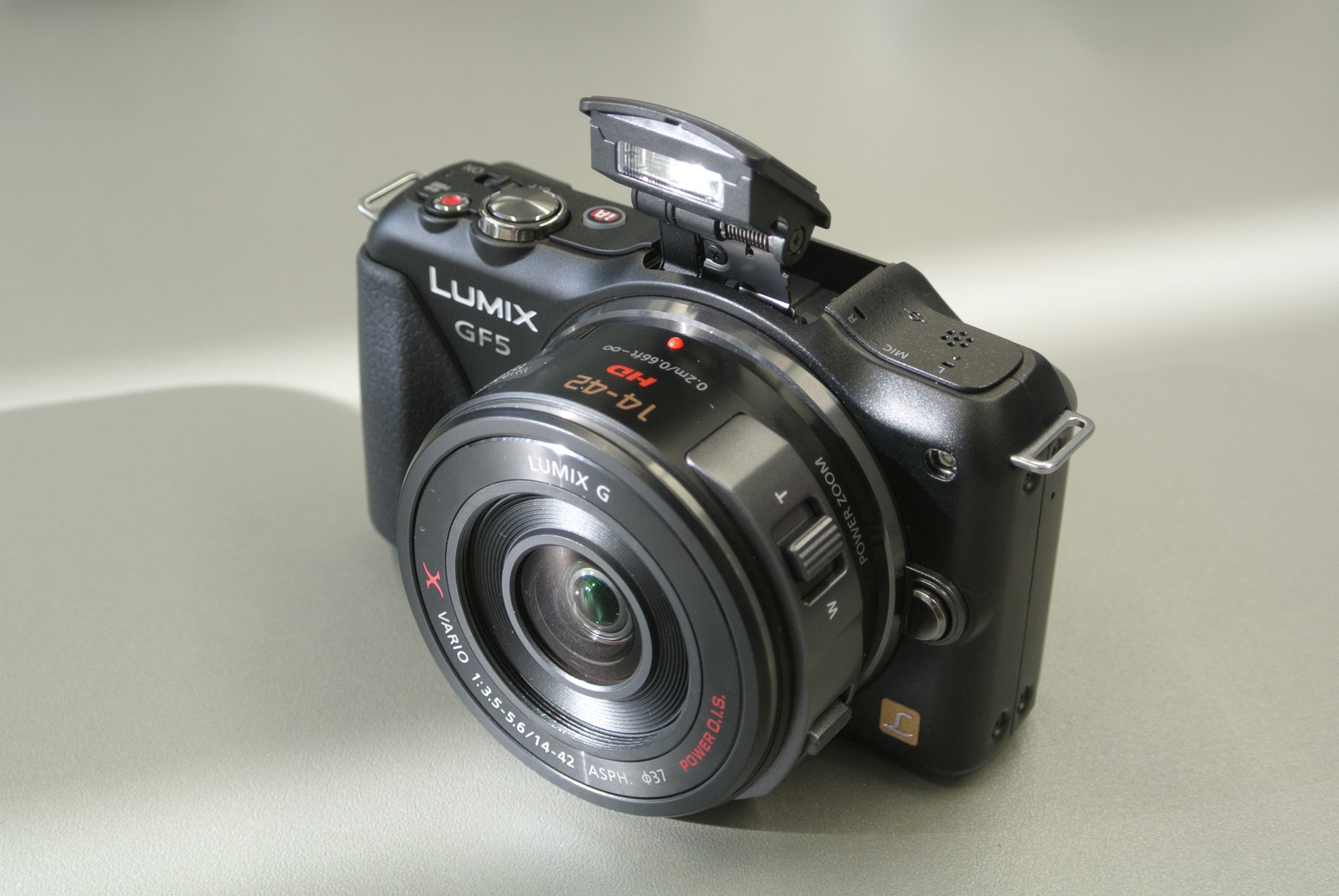 Panasonic Lumix GF5 - Hands-on - Tweakers