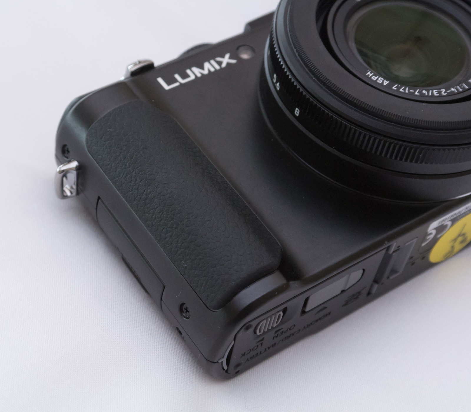 Panasonic Lumix LX7 - Hands-on - Tweakers