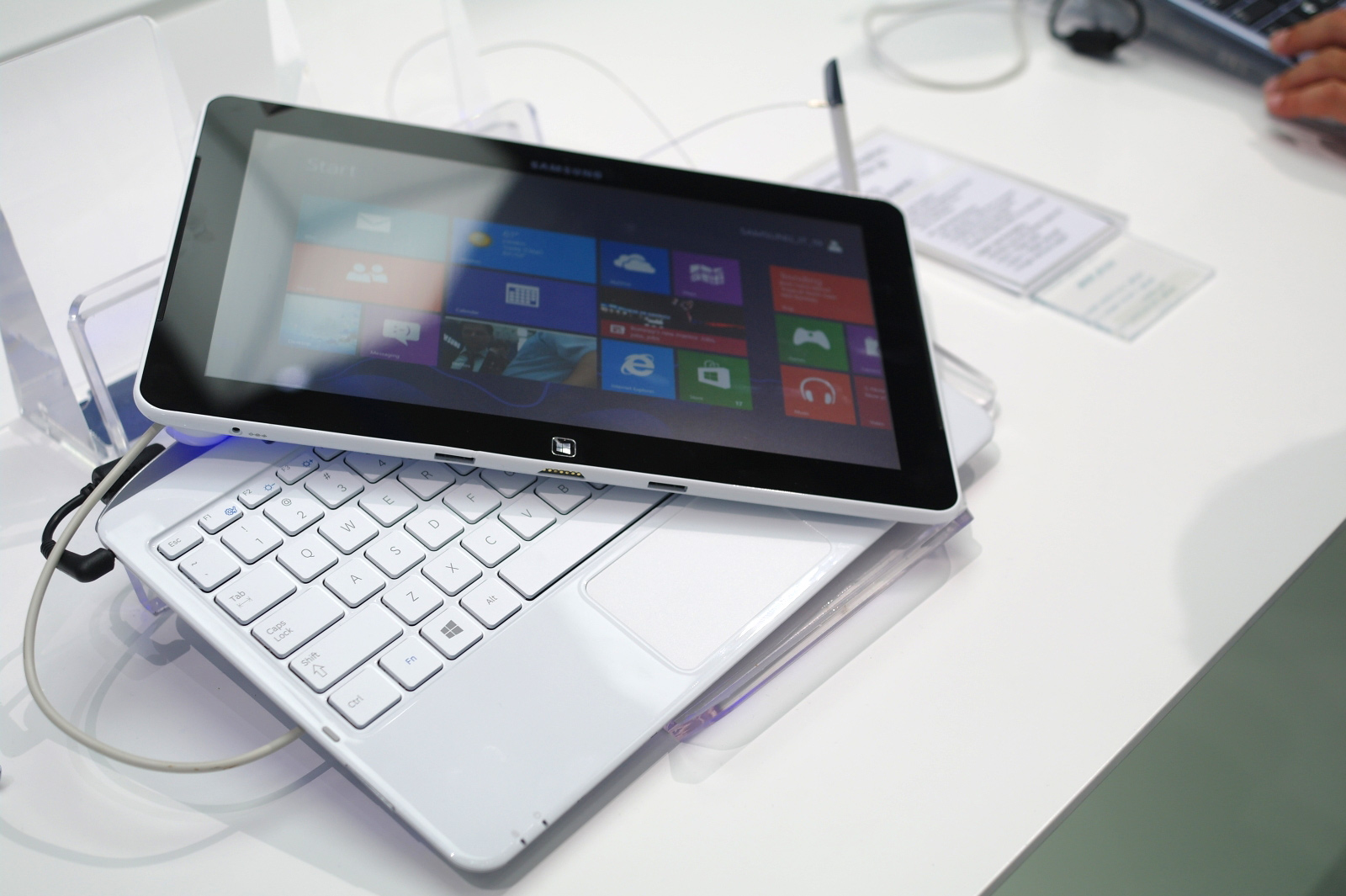 Samsungs ATIV Smart PC's - Hands-on - Tweakers