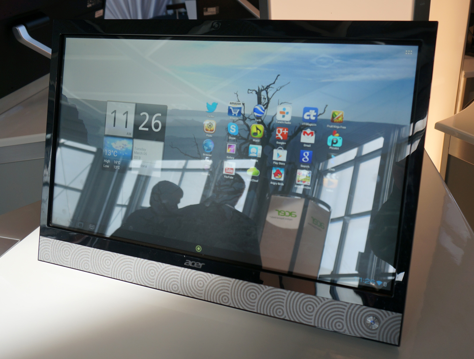 Hands-on: Acers Android-all-in-one annex monitor - Tweakers