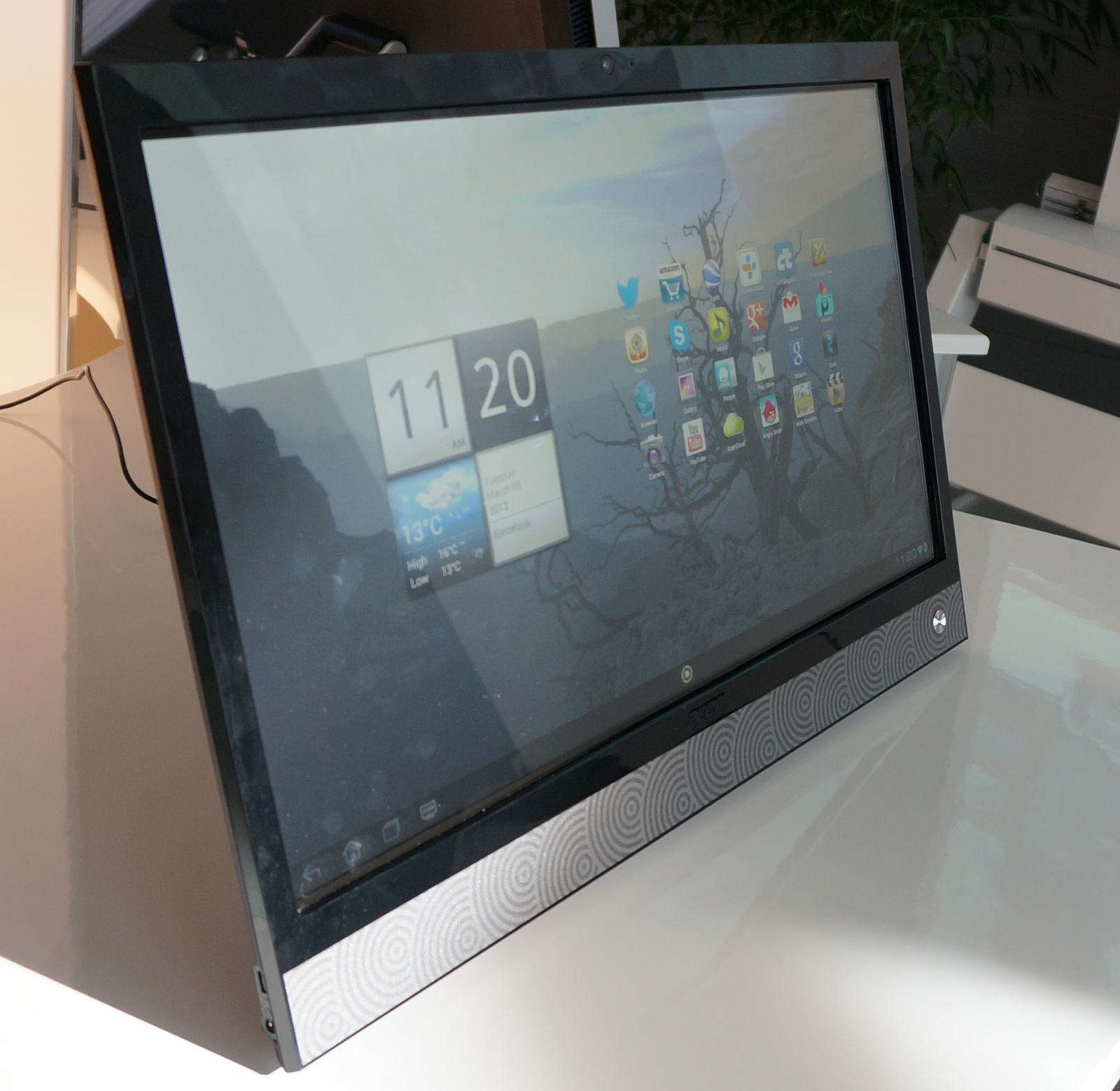 Hands-on: Acers Android-all-in-one annex monitor - Tweakers