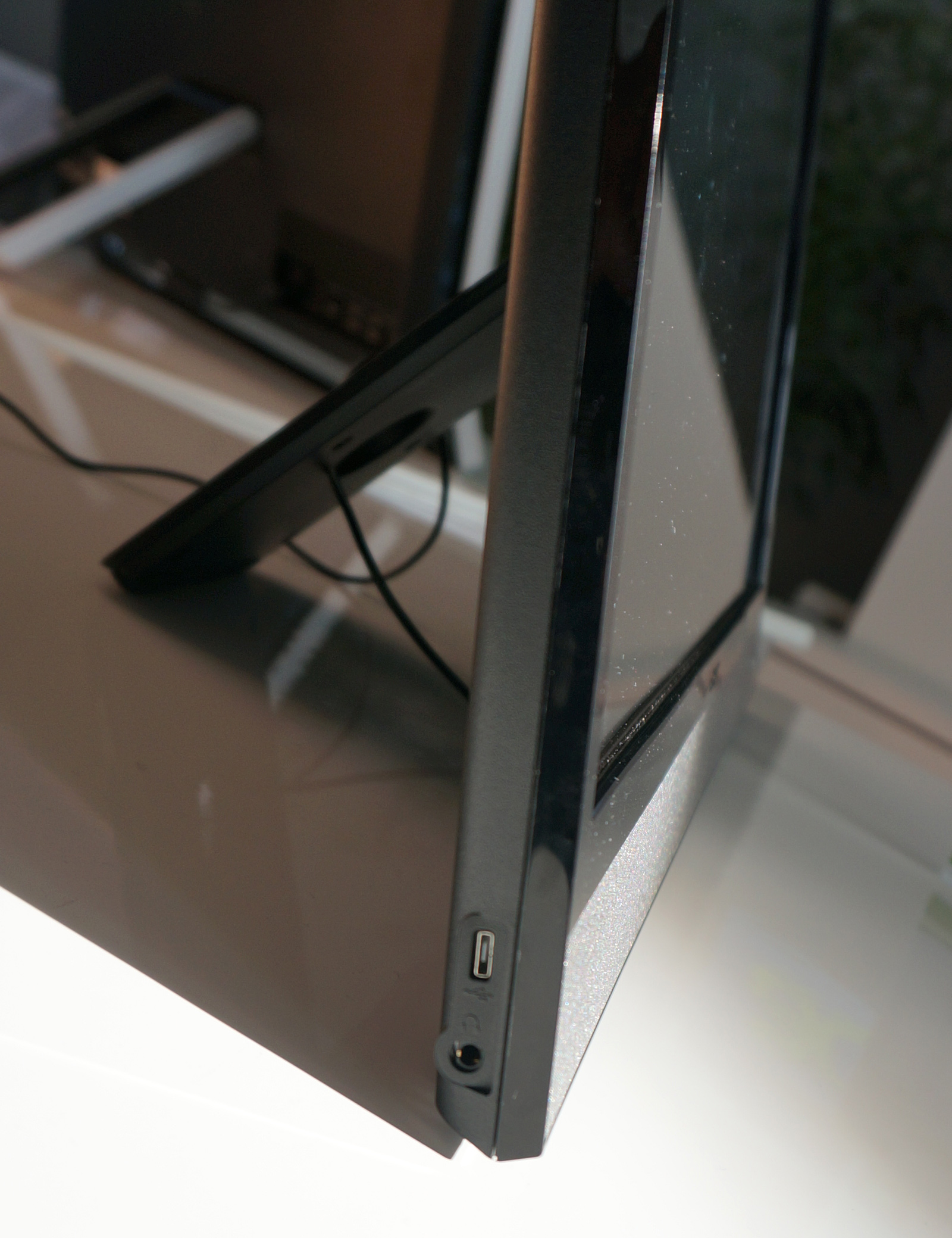 Hands-on: Acers Android-all-in-one annex monitor - Tweakers