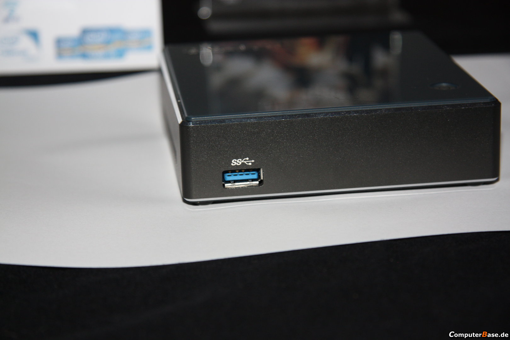 Gigabyte brengt mini-pc met aluminium behuizing en Core i7 uit - Tweakers