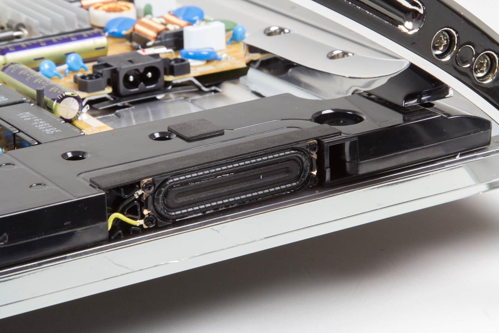 Samsung F8000: Arc de Triomphe - Review - Tweakers