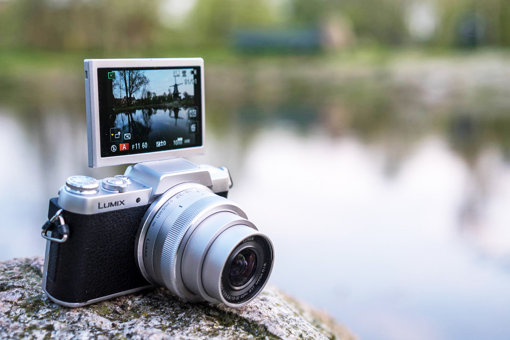 Panasonic Lumix GF7 Review - Tweakers