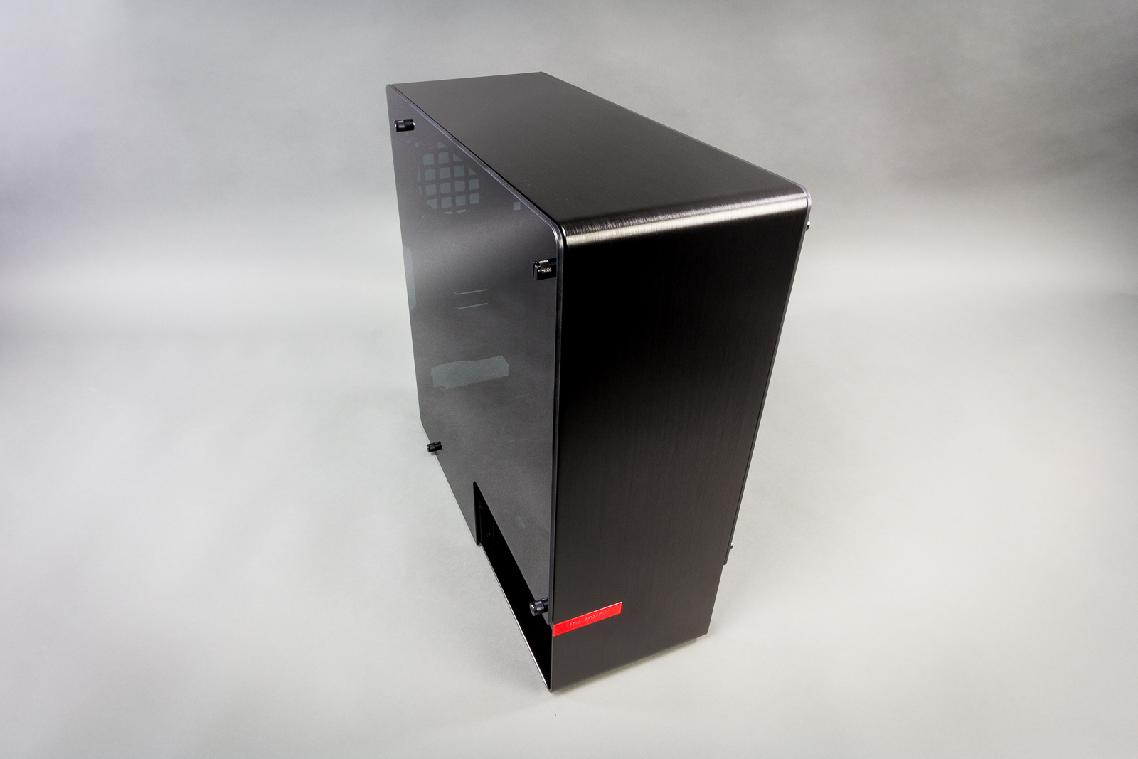 Glazen In Win 904 Plus Review - Tweakers