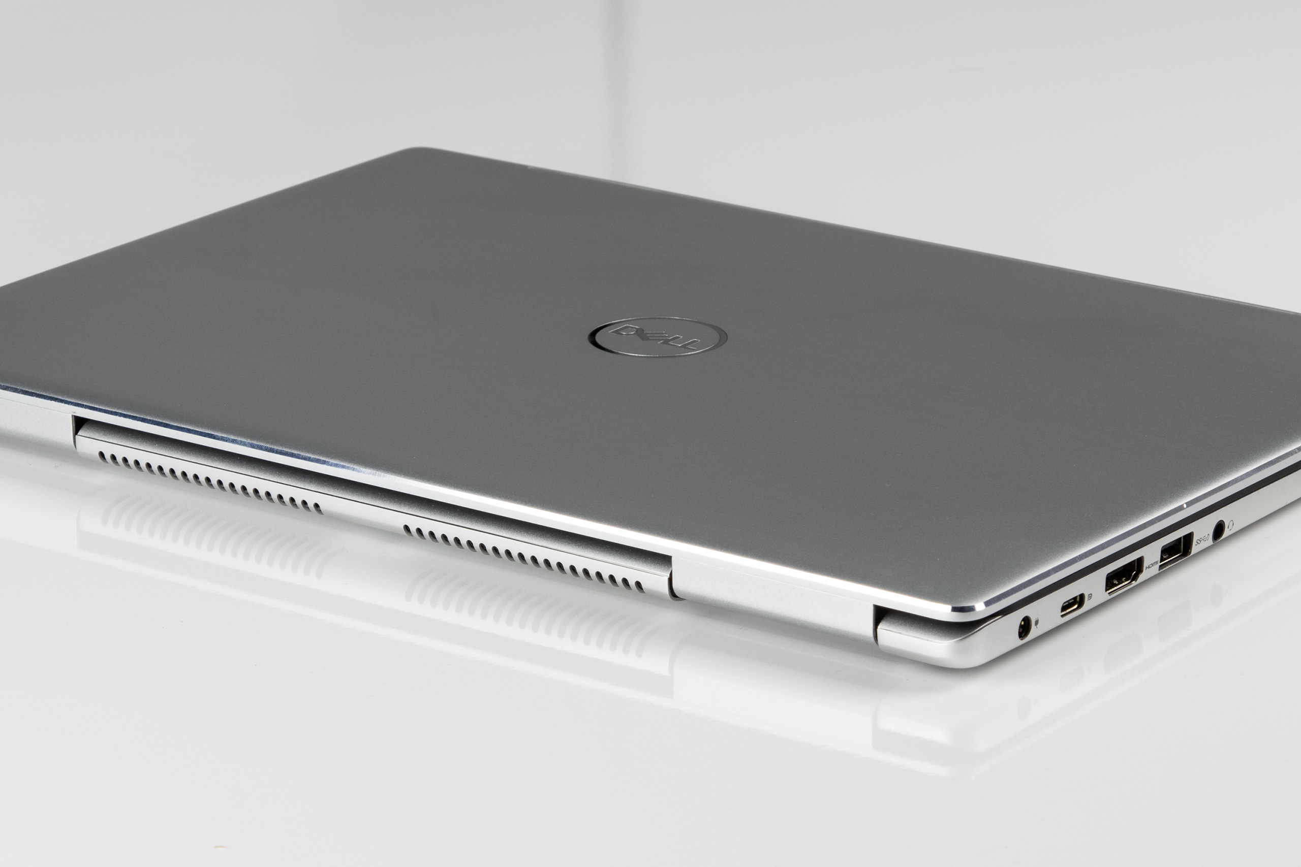 Dell Inspiron 13 7370 Review - Tweakers