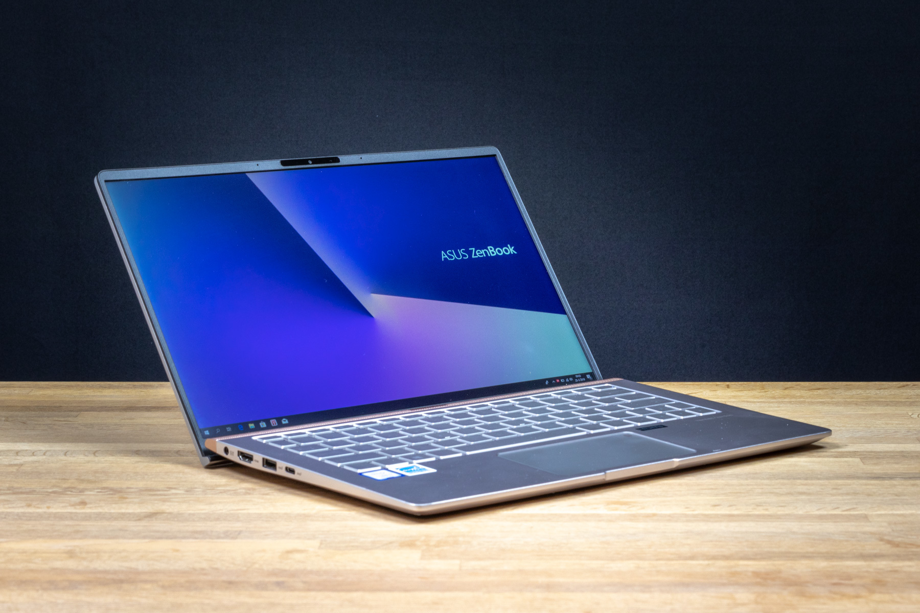 Asus Zenbook 13 Review - Tweakers