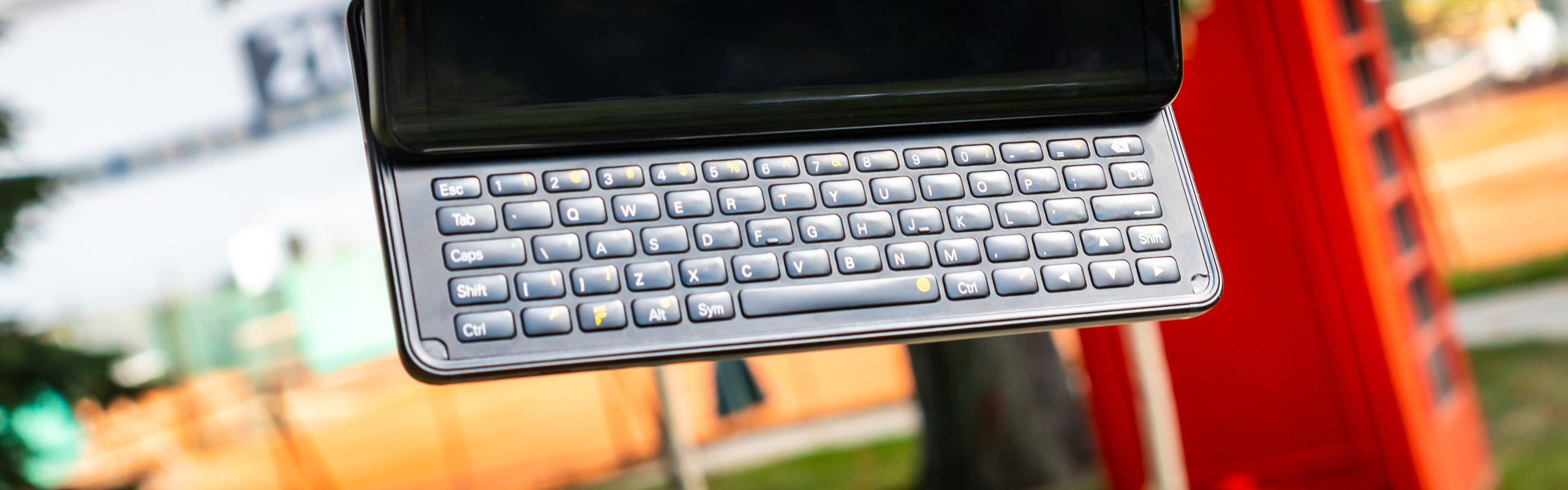 F(x)tec Pro1 Preview - Tweakers