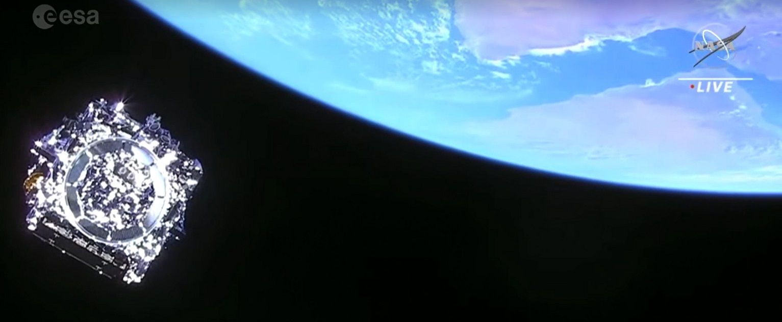 ESA lanceert met succes James Webb Space Telescope - Tweakers