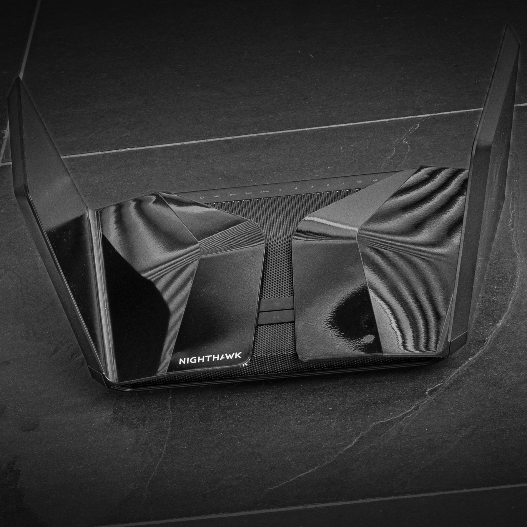 Netgear Nighthawk RAXE500 Review - Tweakers