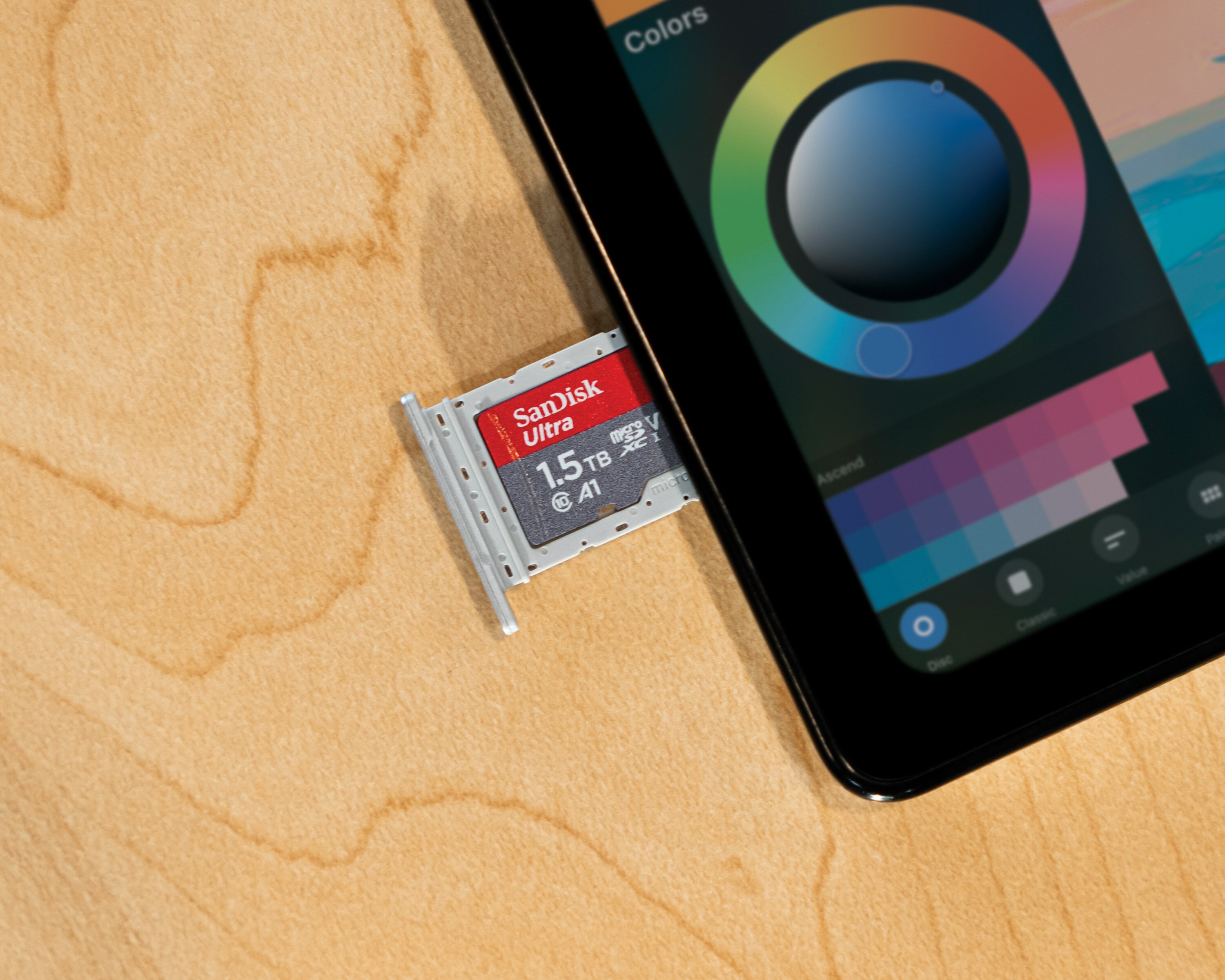 SanDisk kondigt zijn eerste 1,5TB-microSD-kaart aan - Tweakers