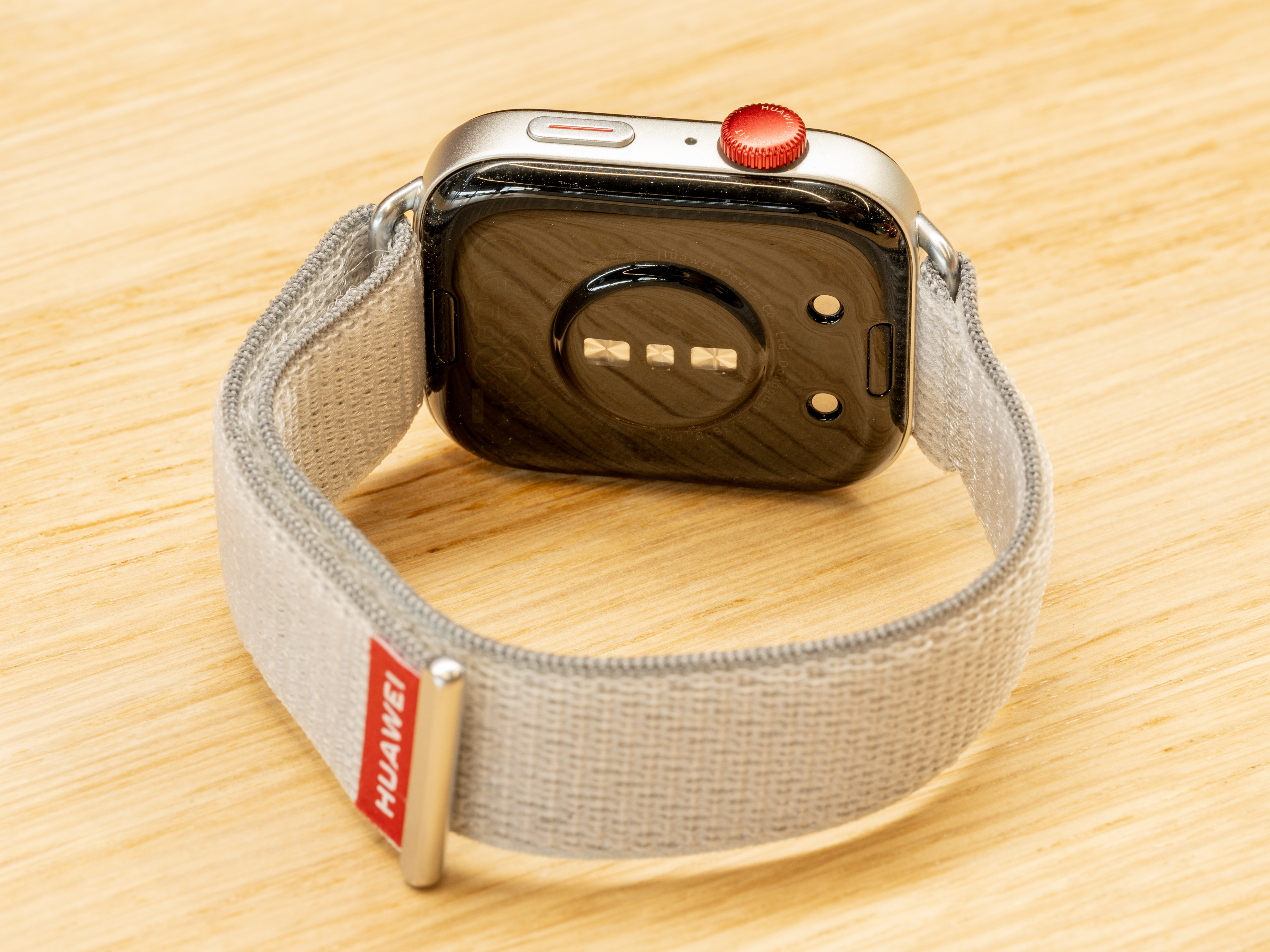 Huawei Watch Fit 3 Review - Tweakers