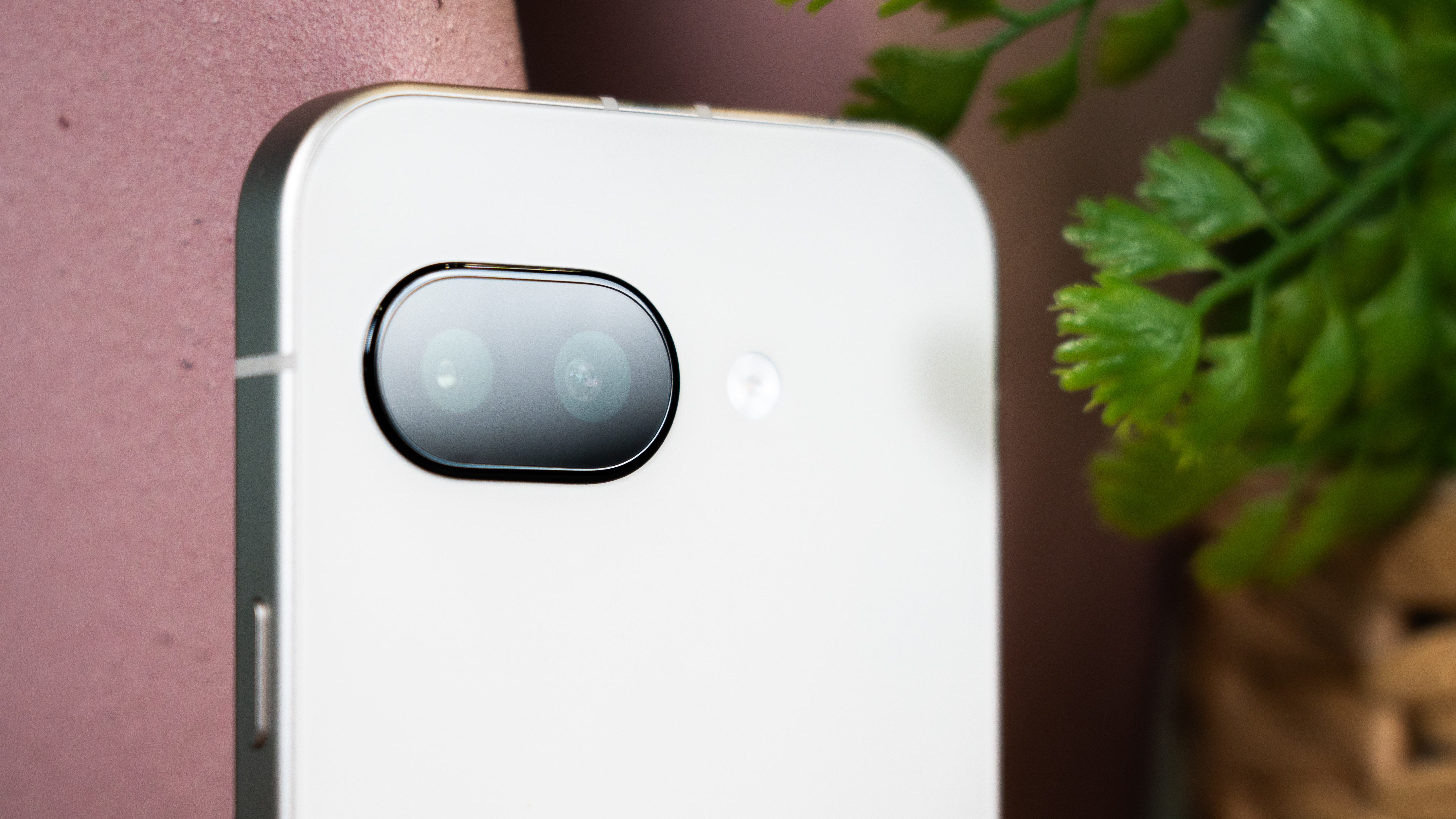 Google Pixel 9a Review - Tweakers