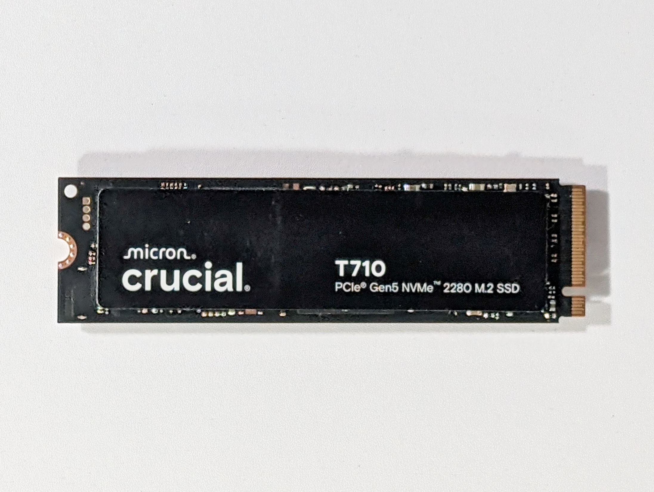 Crucials nieuwe T710-ssd heeft kleinere heatsink dankzij 6nm-controller ...