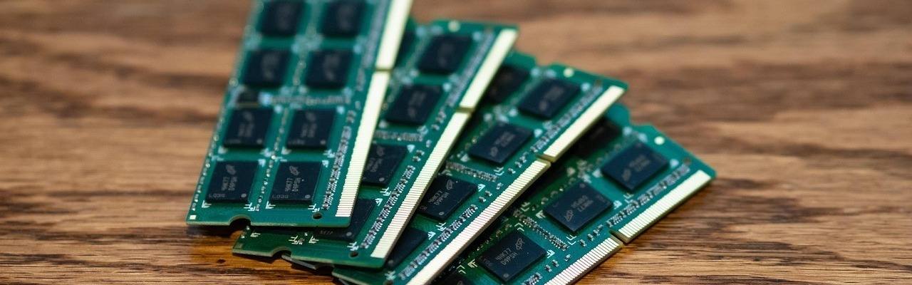 Ringpraten, slimme dartborden en robots met vingers op de CES - IT Pro ...