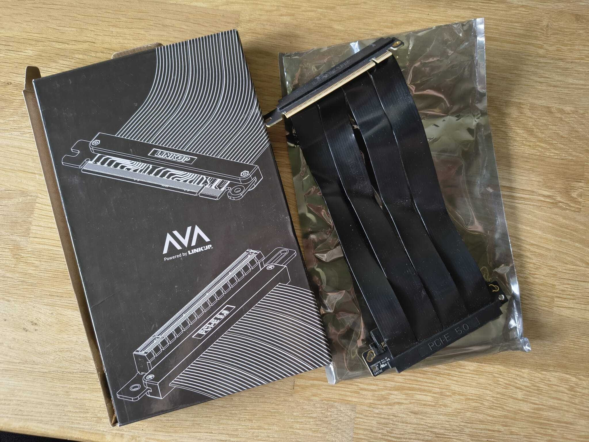LINKUP AVA5 PCI-E 5.0 Riser 180 en 90 graden aangeboden - Vraag ...