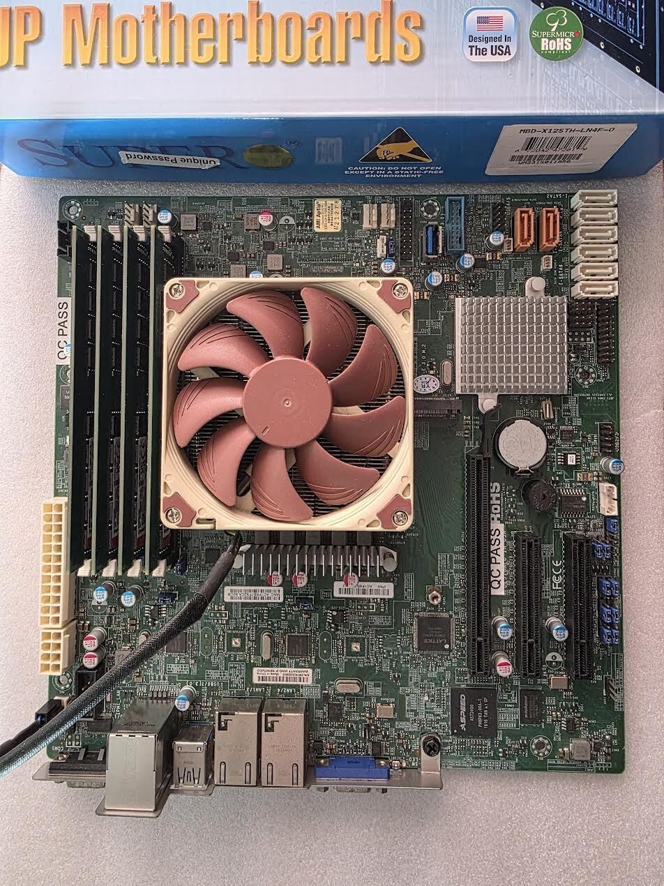 Supermicro X11SSL-F (retail) aangeboden - Vraag & Aanbod - Tweakers