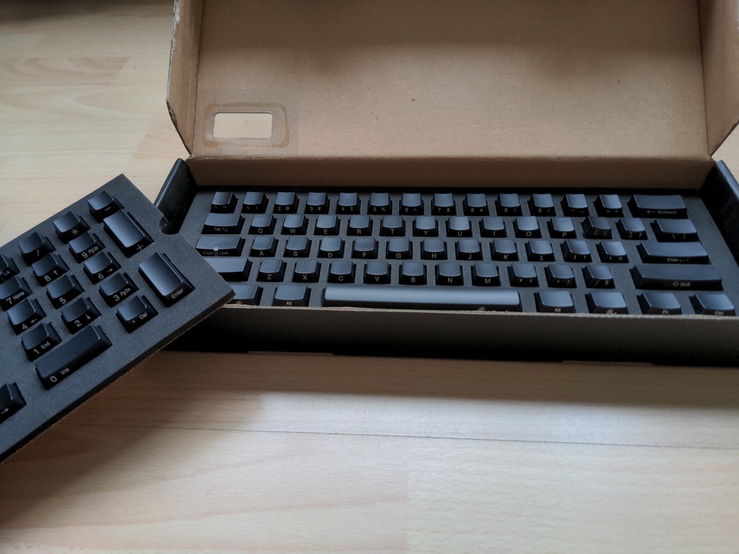 Ducky front-printed keycaps, zwart aangeboden - Vraag & Aanbod - Tweakers