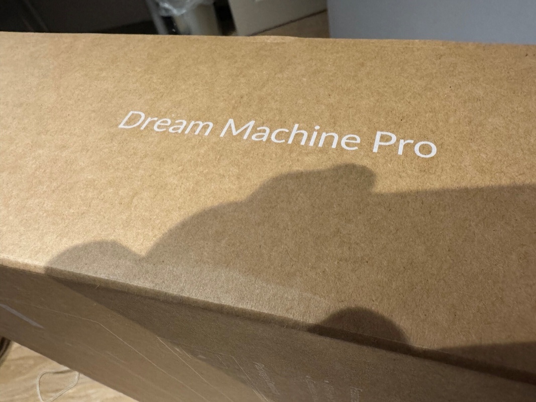 Ubiquiti UniFi Dream Machine Professional (EU-model) aangeboden - Vraag ...