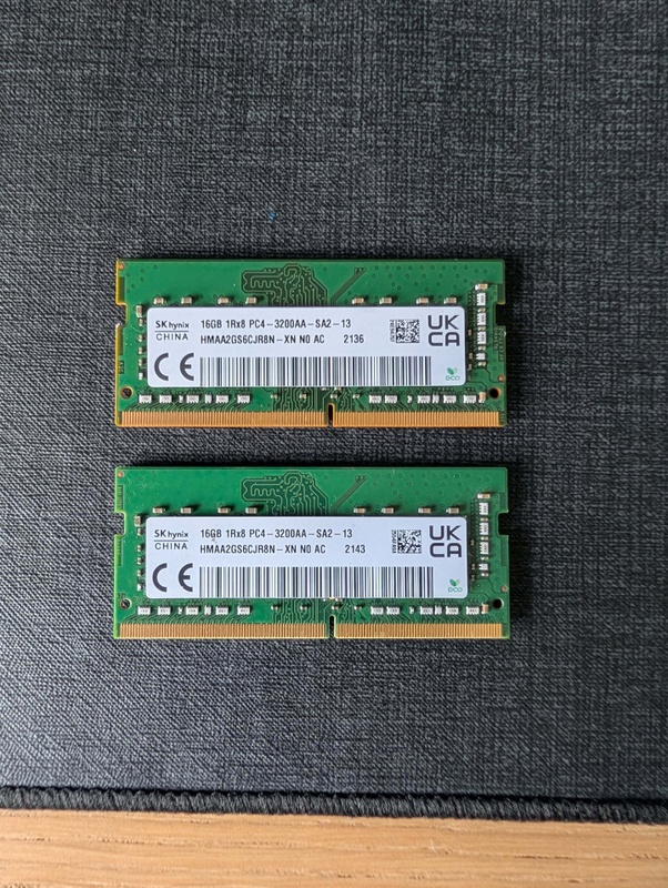 2x SK Hynix 16GB DDR4 3200Mhz HMAA2GS6CJR8N-XN aangeboden - Vraag ...