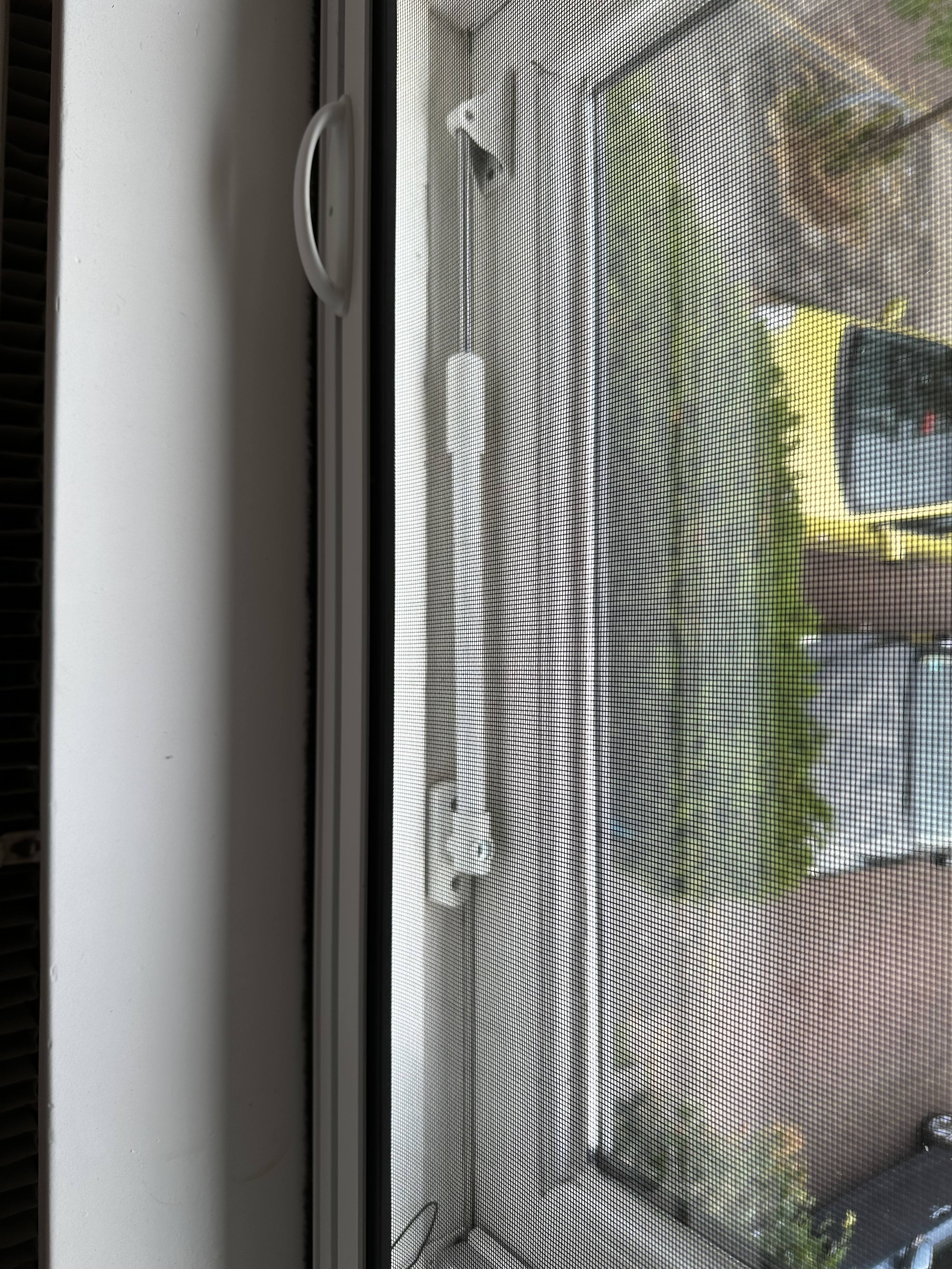 Telescopische raamuitzettrrs werken niet goed. - Bouwen en klussen - GoT