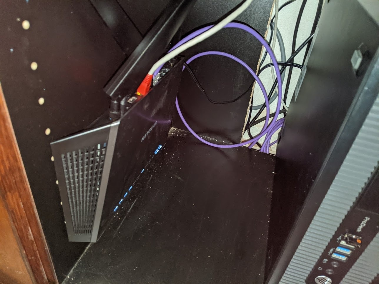 Netgear R7000 router instellen achter Ziggo modem - Netwerken - GoT