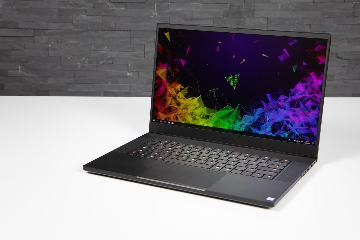 Razer Blade 15 Review - Tweakers