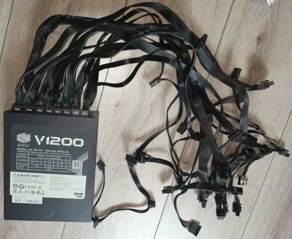 Cooler Master V1200 volledig modulaire voeding van 1200 watt - compleet ...