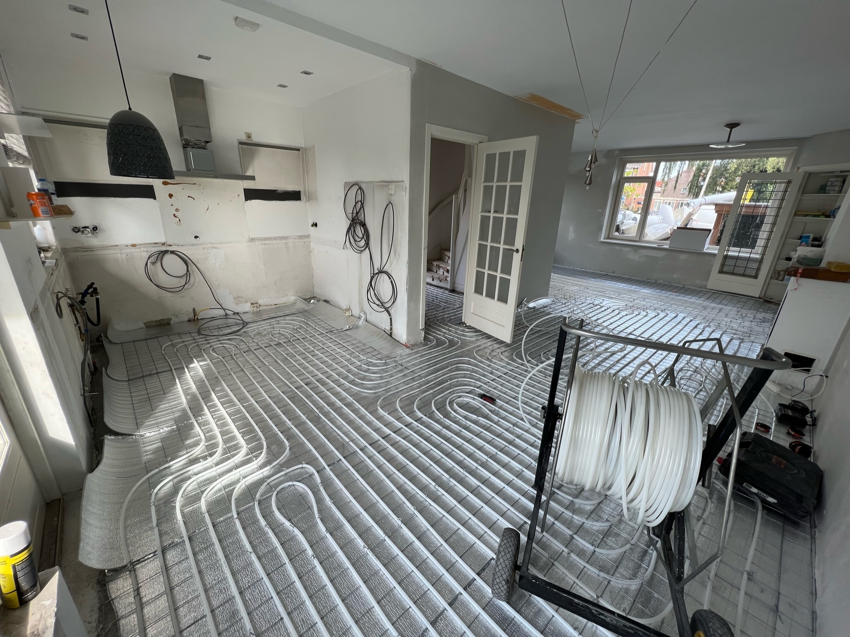 Koud vloerverwarmming - Duurzame energie en installaties - GoT