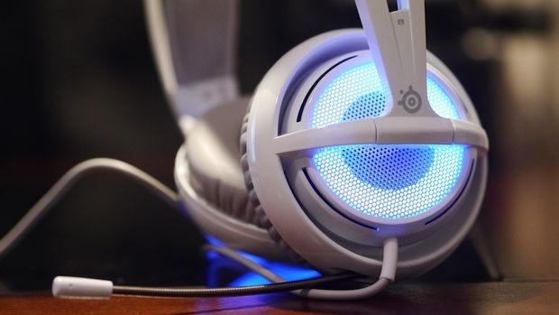 Steelseries Siberia V2 USB Frost Blue Illuminated - Scrtz - Product ...