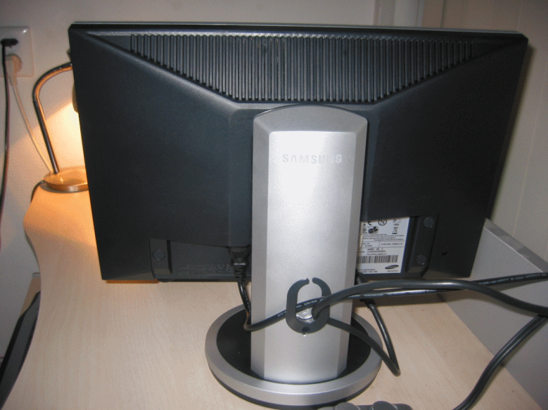 Samsung Syncmaster 940BW - V3g3ta - Product reviews - Tweakers