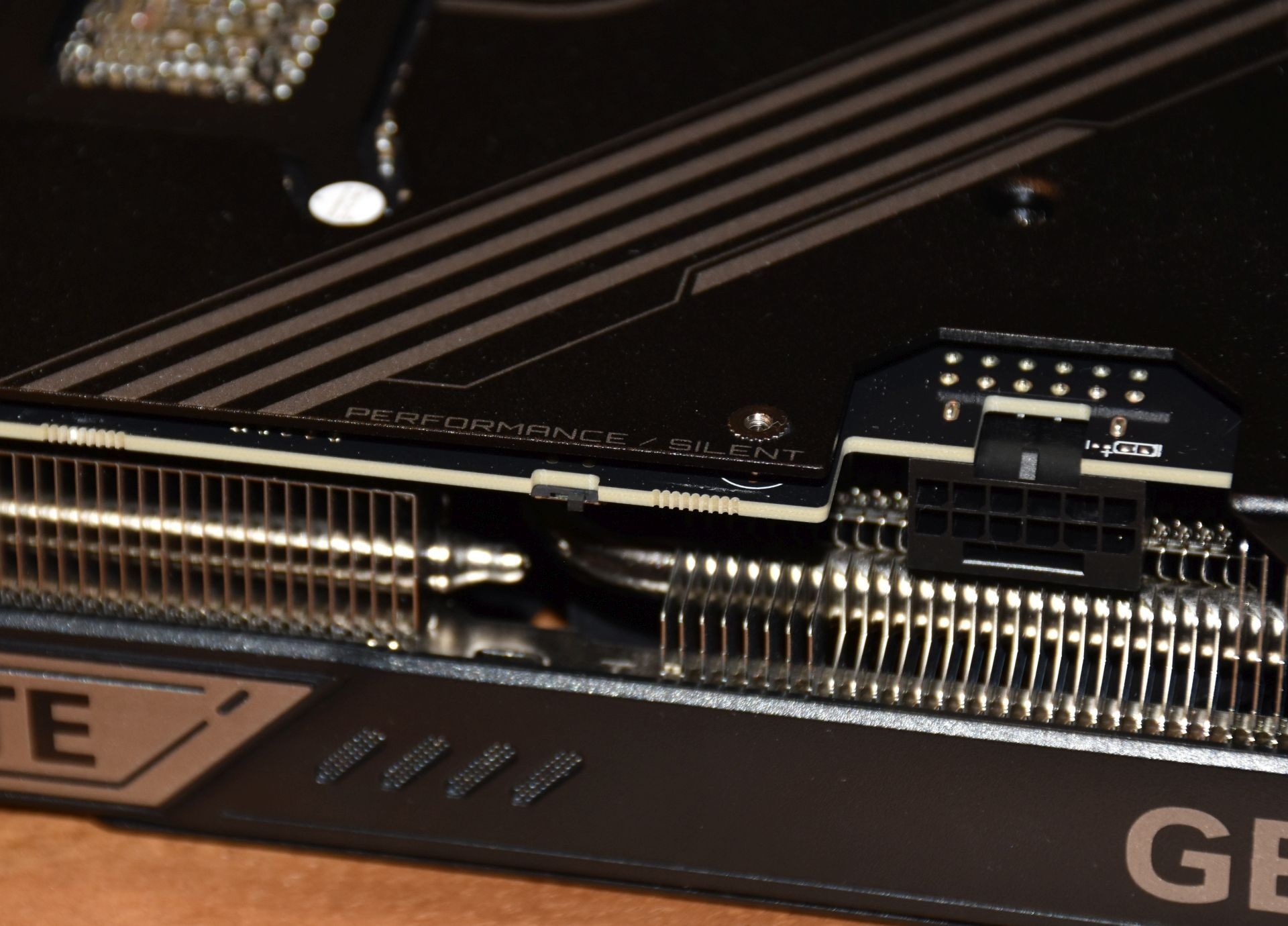 Gigabyte GeForce RTX 5080 WINDFORCE OC SFF 16G - rcs_override - Product reviews - Tweakers