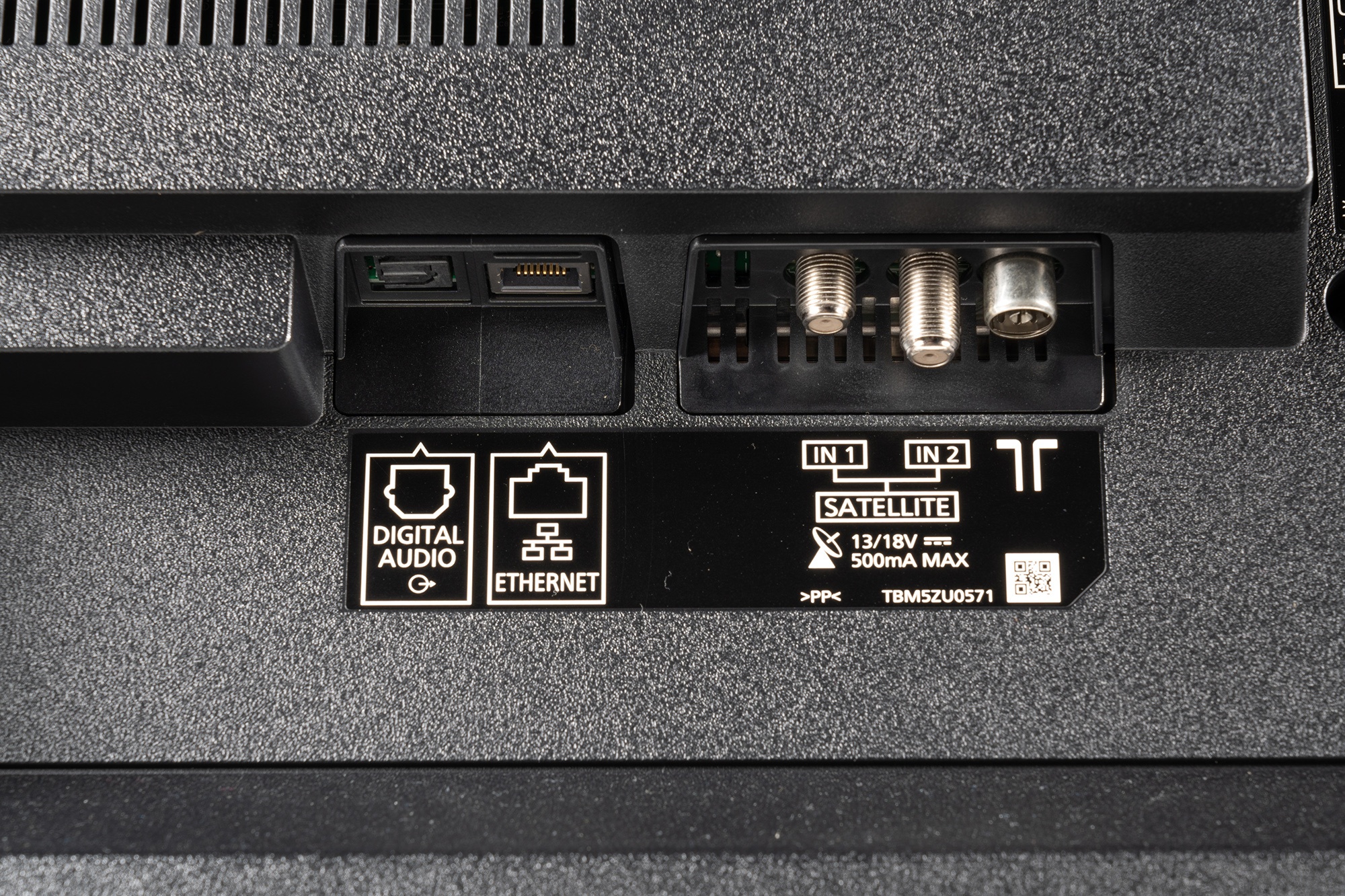 Panasonic Z90A- en Z95A-tv Review - Tweakers