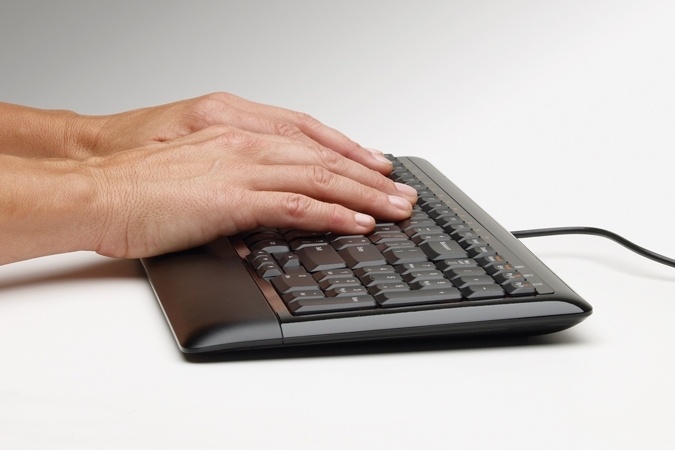 Specificaties van Logitech K300 Compact Keyboard (Qwerty) - Tweakers