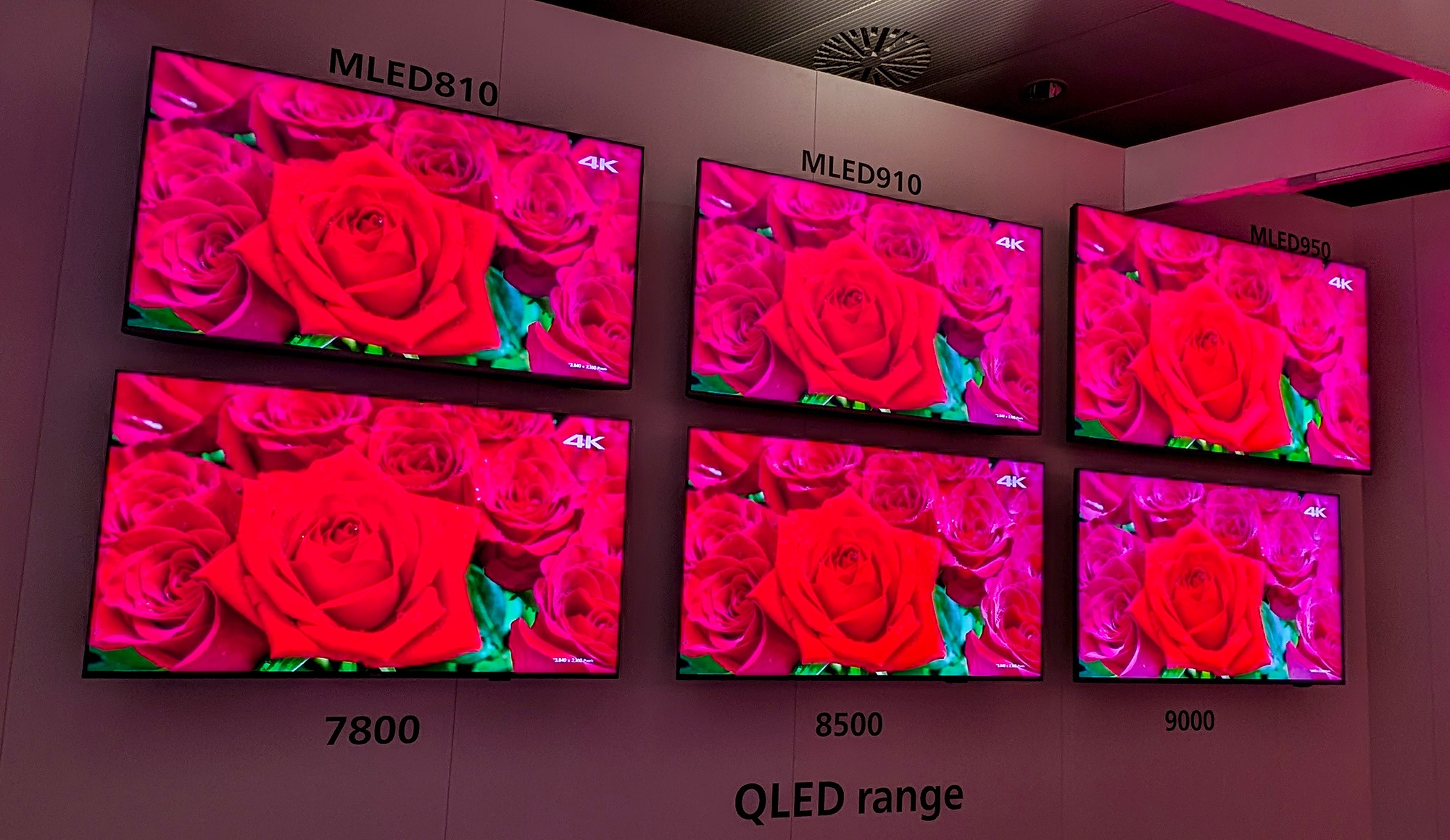 Philips-tv's 2025: nieuwe oledpanelen en Ambilight AI - Tweakers