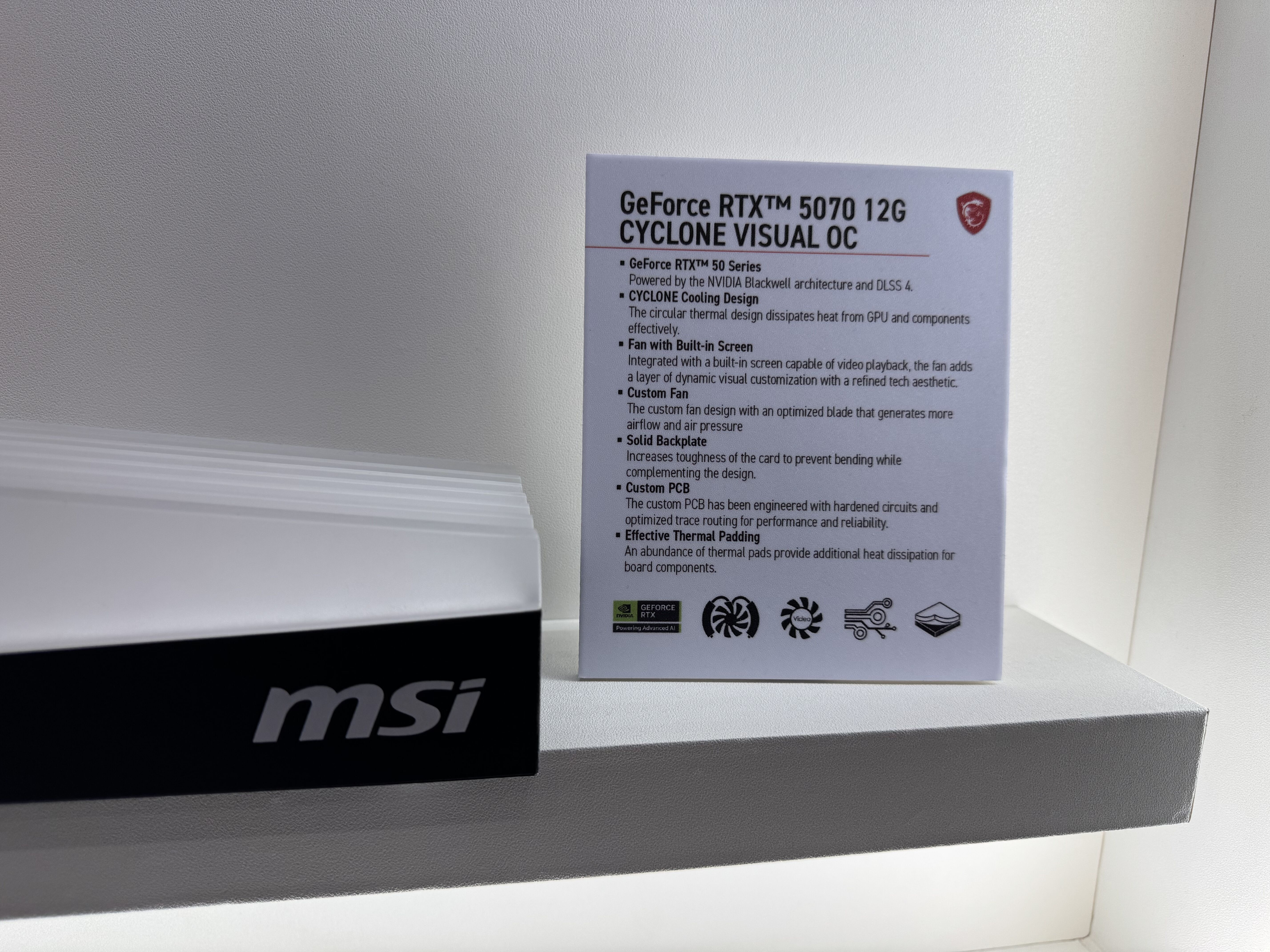 MSI brengt RTX 5000-gpu's met retro Twin Frozr- en Cyclone-koelers met ...