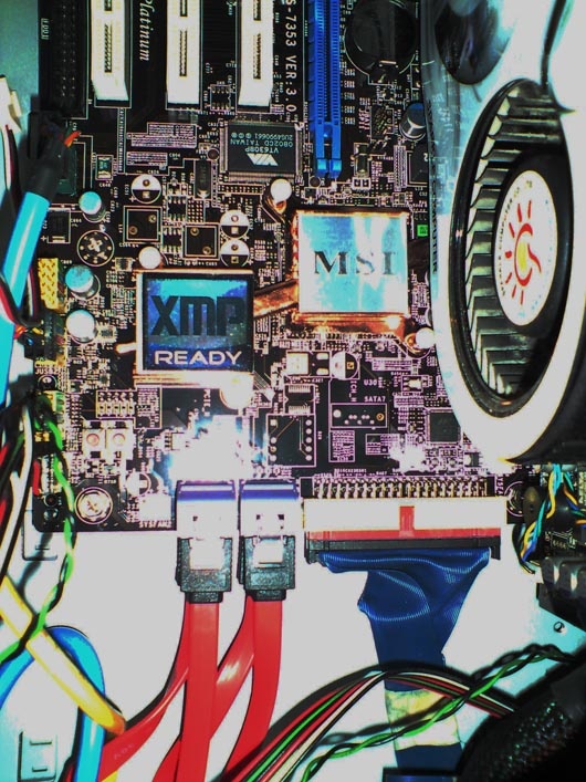 MSI X48C Platinum - aquila2 - Product reviews - Tweakers