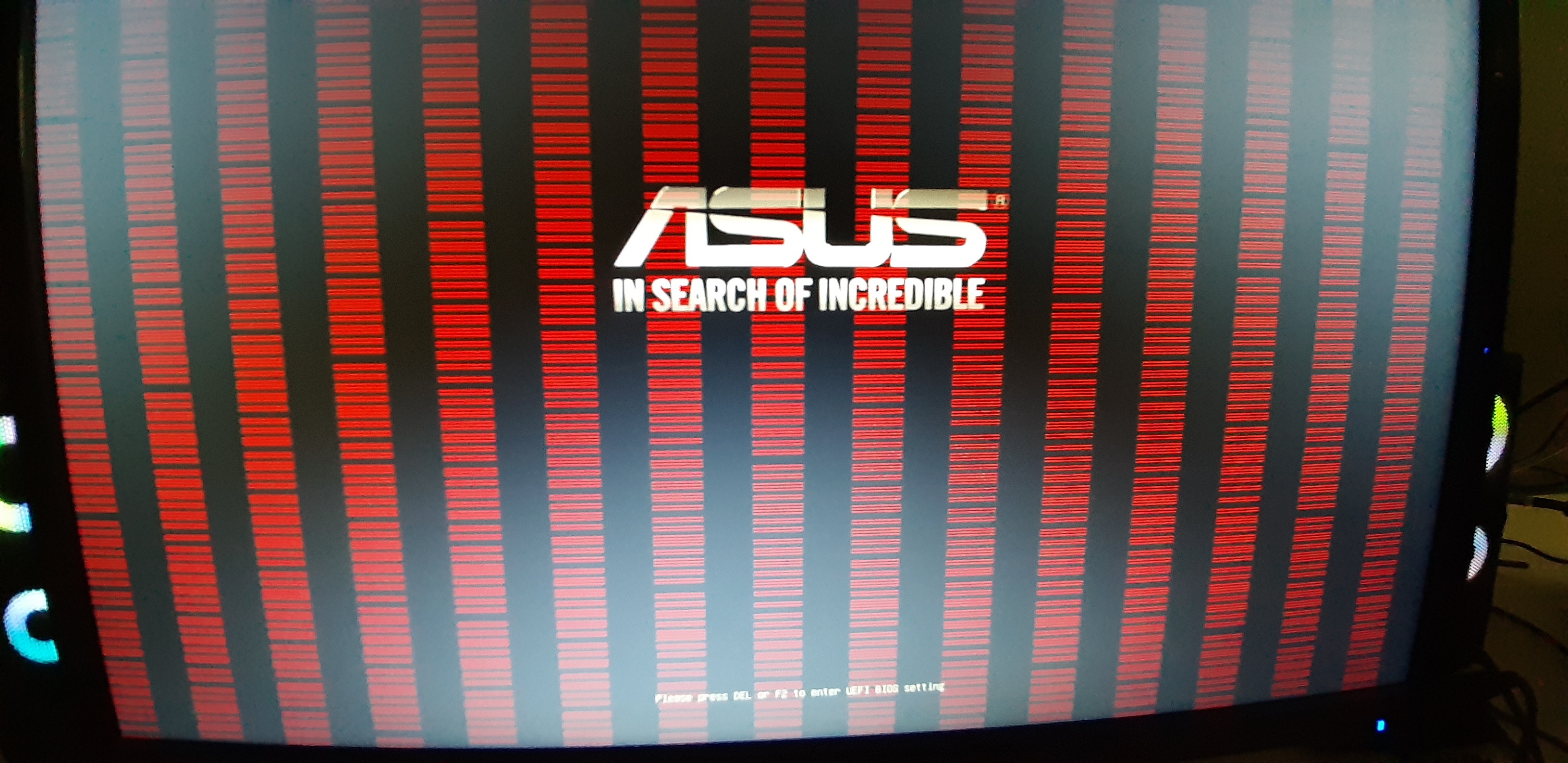 Ik heb rode, horizontale strepen op mijn scherm. - Videokaarten en ...