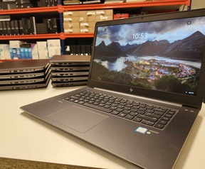 HP ZBook Studio G4 - i7-7700HQ - 16GB - 256GB SSD - nVidia Quadro M1200 ...