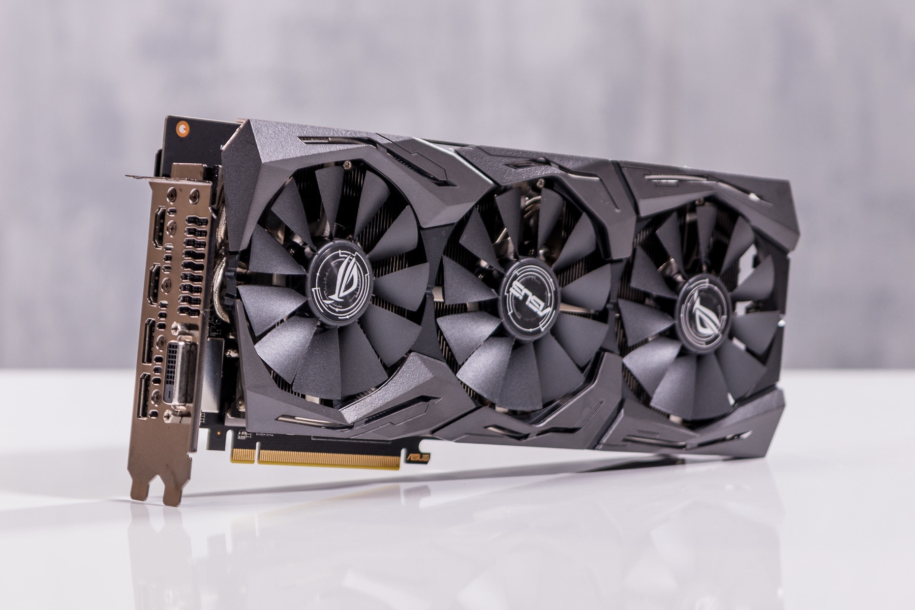 AMD RX 570 en 580 Review - Tweakers