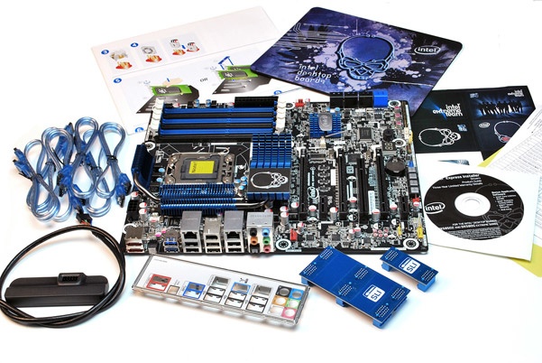 Intel Desktop Board DX58SO2 - Kenmerken - Tweakers