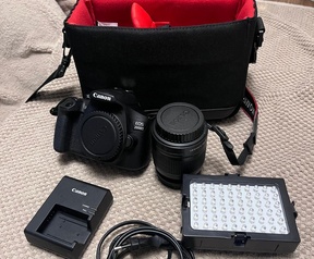 Canon EOS 2000D + 18-55mm f/3.5-5.6 IS II Zwart aangeboden - Vraag ...