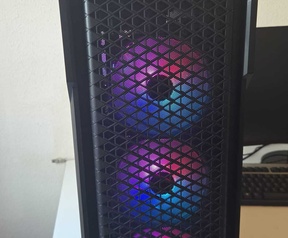 Ryzen 7 RGB gaming pc aangeboden - Vraag & Aanbod - Tweakers