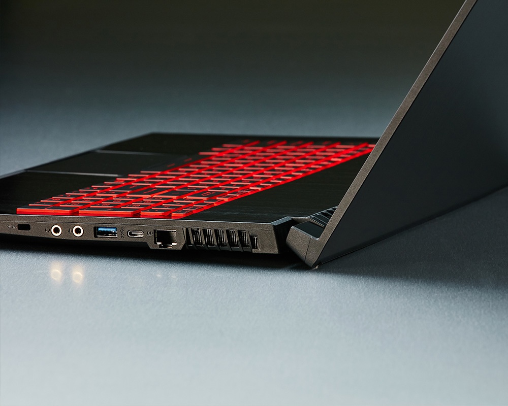 Specificaties van MSI GF75 9SC-037NL Thin - Tweakers